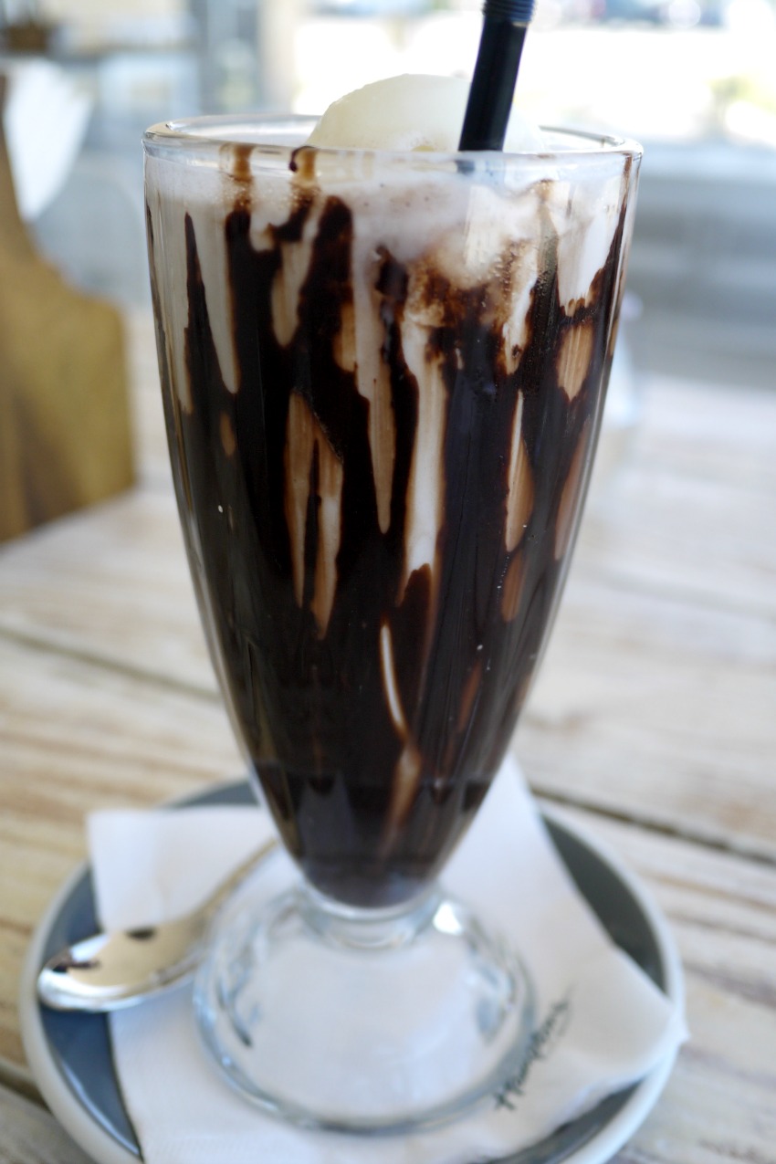 Brunch & an Epic View at Hamptons City Beach [Review]